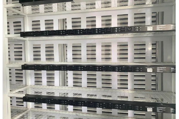 40FT TURNKEY MINING POD - Energy Miner